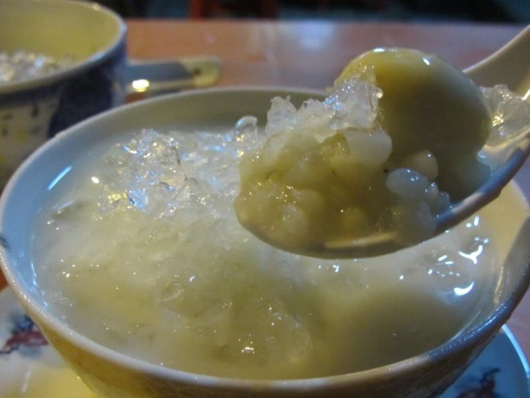 Sweet Saigon: Where to Eat Chè – Vietnam Coracle – Independent Travel ...