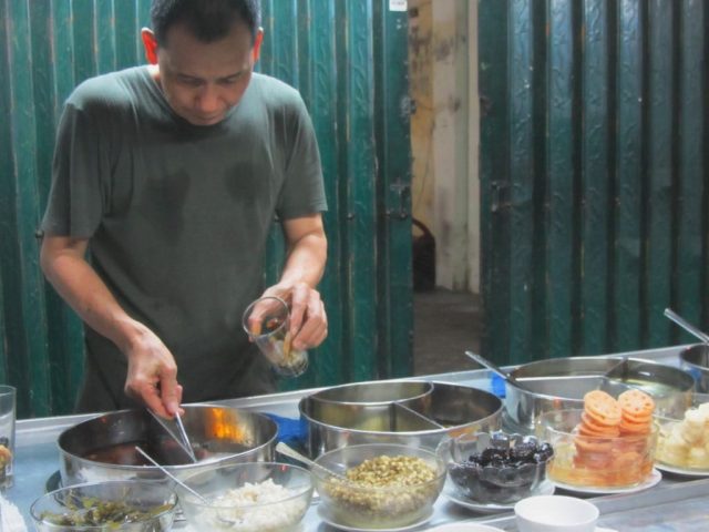 Sweet Saigon: Where to Eat Chè – Vietnam Coracle – Independent Travel ...