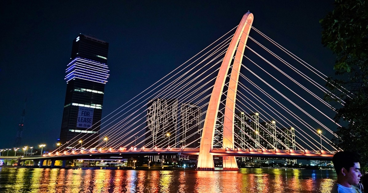 The Midnight Loop | Ho Chi Minh City – Vietnam Coracle – Independent ...