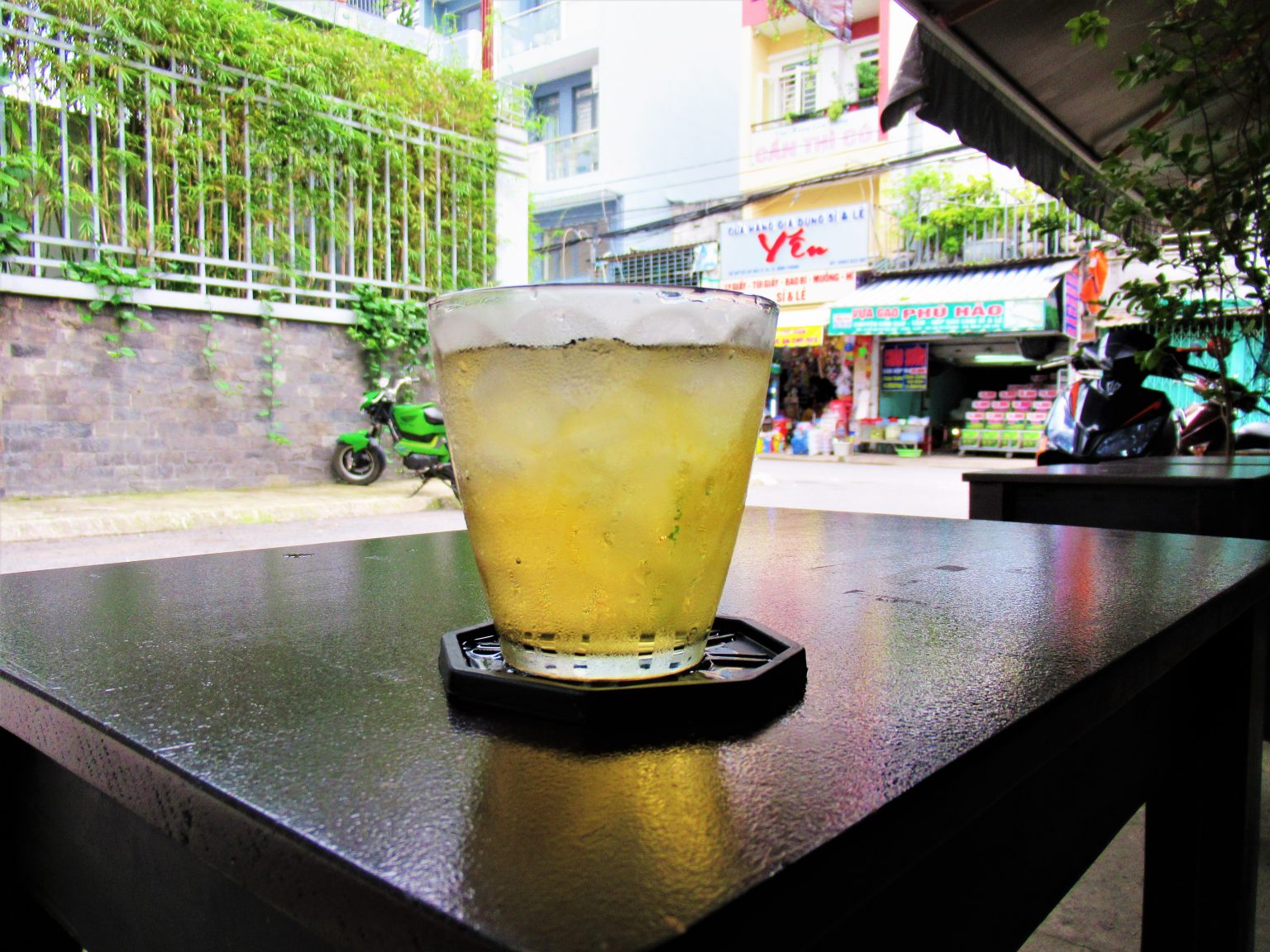 Trà Đá: Ode to Vietnamese Iced Tea – Vietnam Coracle – Independent ...