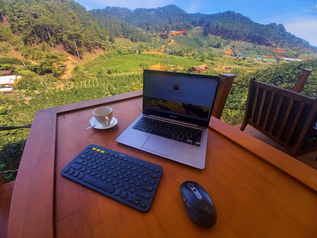 19 Coffee Shops in Dalat With a View – Vietnam Coracle – Independent ...