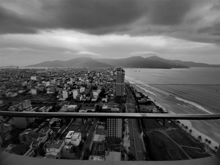 Horizon Rooftop Bar | Four Points, Da Nang – Vietnam Coracle ...