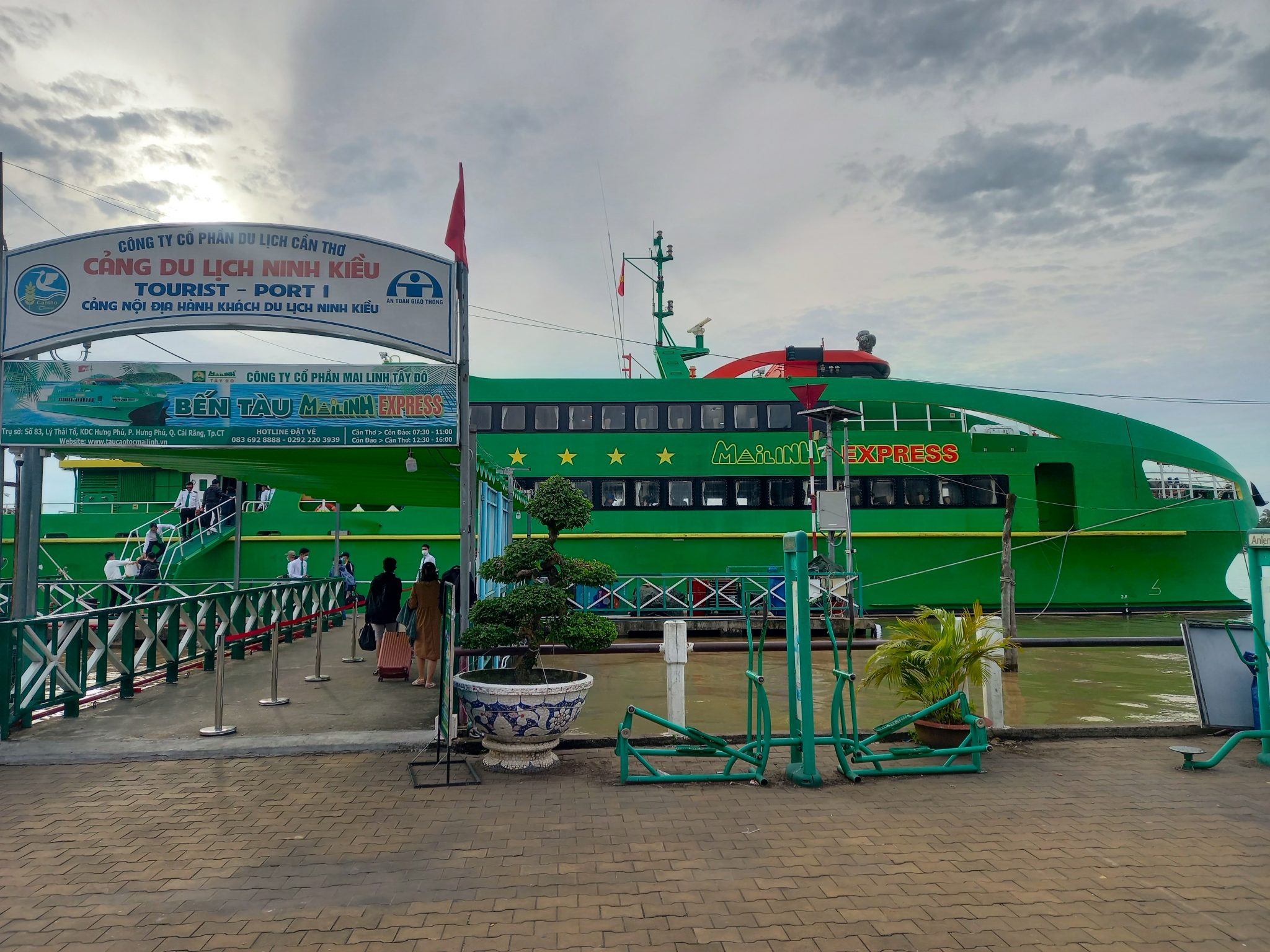 Can Tho→Con Dao Express Ferry – Vietnam Coracle – Independent Travel ...