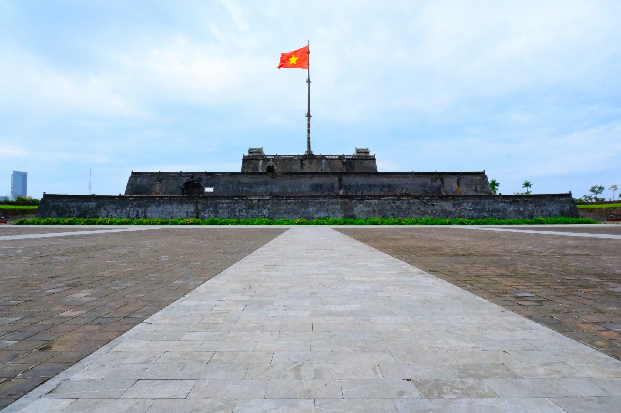 Last Emperors: Nguyen Dynasty Sites in Hue – Vietnam Coracle ...
