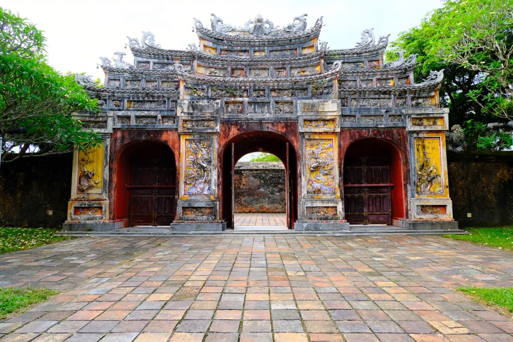 Last Emperors: Nguyen Dynasty Sites in Hue – Vietnam Coracle ...
