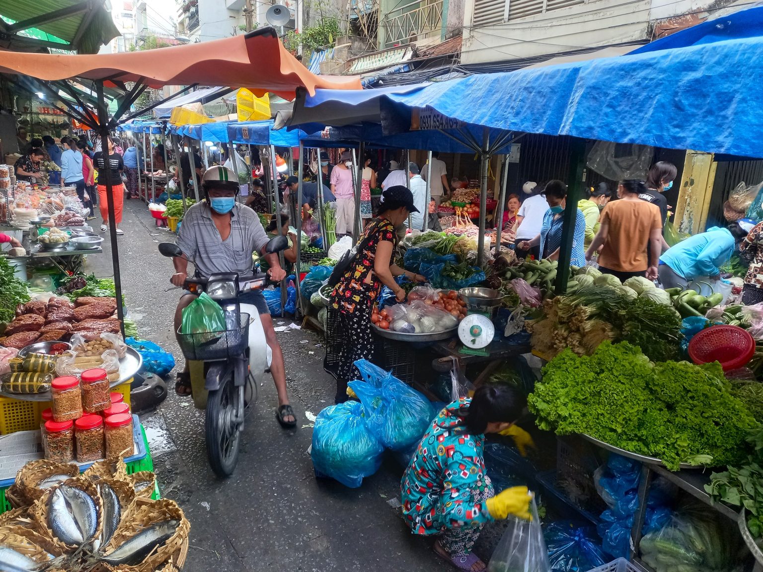 11 Fresh Markets in Saigon (Ho Chi Minh City) – Vietnam Coracle ...