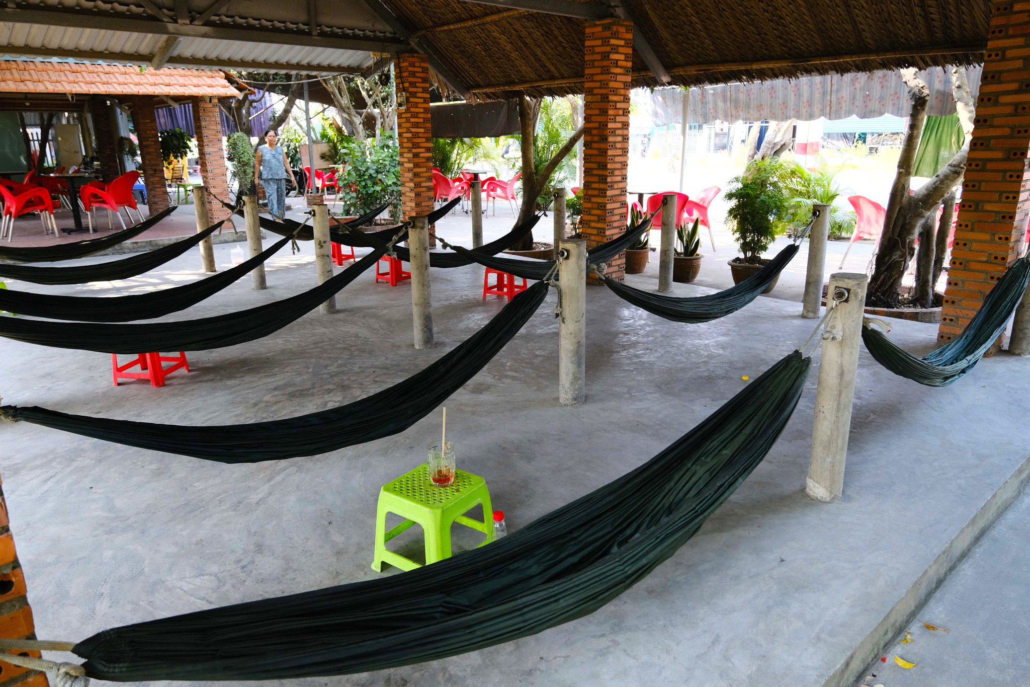 Cà Phê Võng: Ode to Hammock Cafes – Vietnam Coracle – Independent Travel Guides to Vietnam