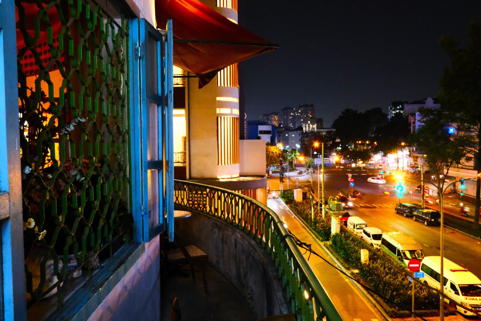 5 Hideaway Bars in Saigon – Vietnam Coracle – Independent Travel Guides ...