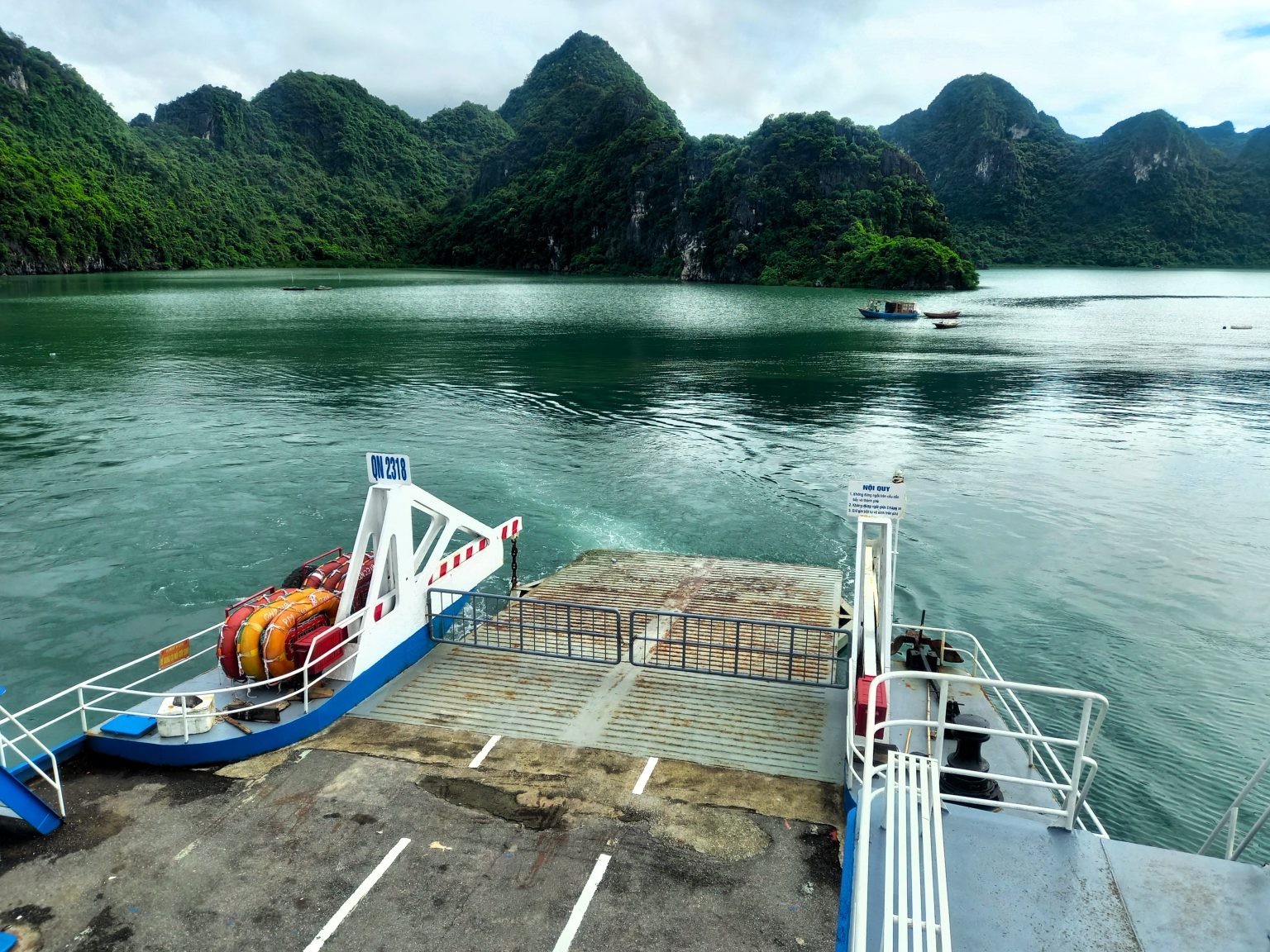 Tuan Chau→Cat Ba Island Ferry – Vietnam Coracle – Independent Travel ...