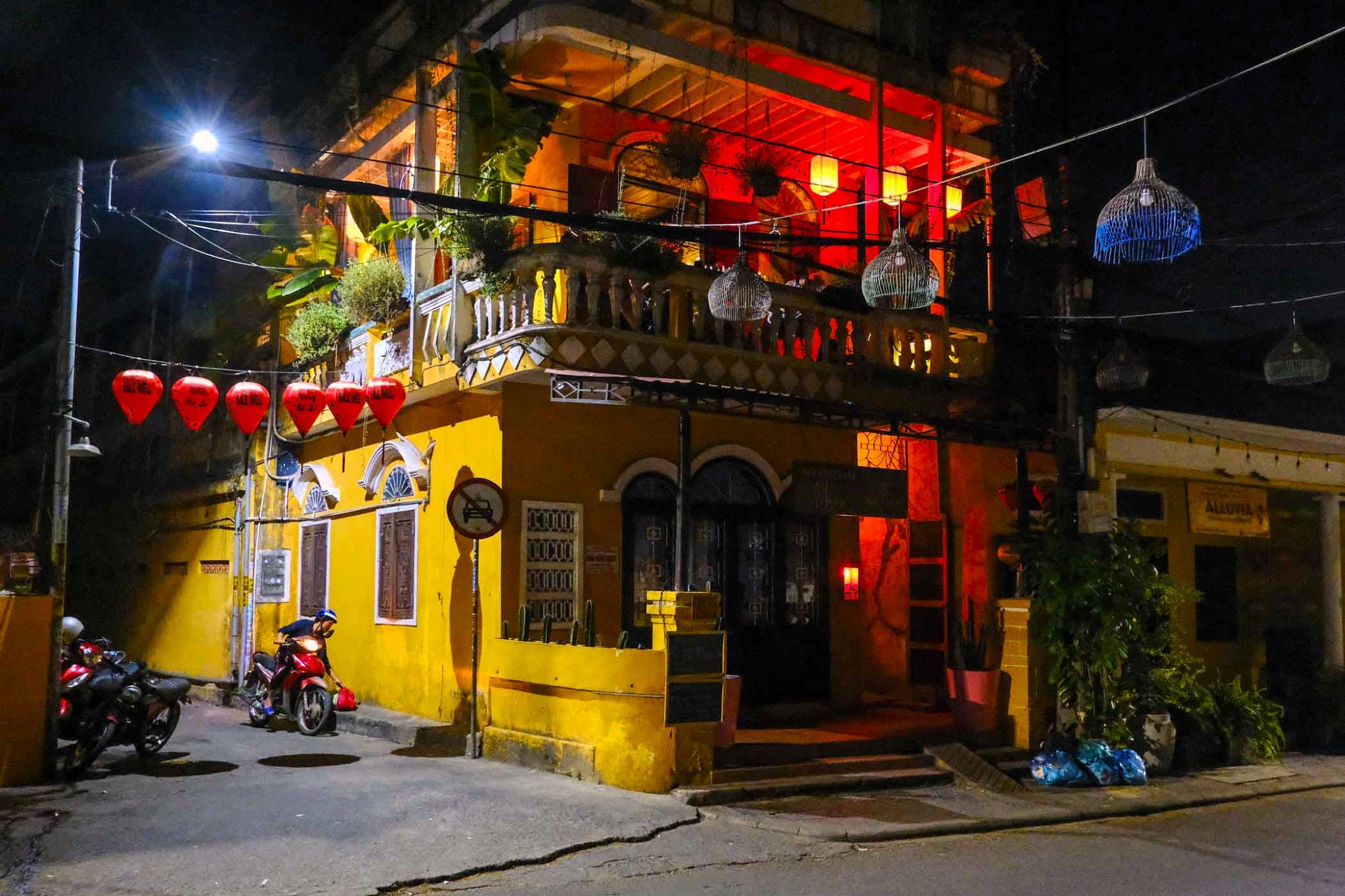 Hoi An Bars & Drinking Guide – Vietnam Coracle – Independent Travel ...