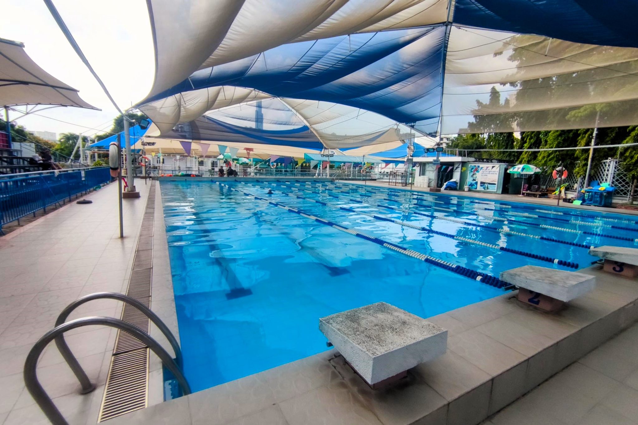 14 Public Swimming Pools in Ho Chi Minh City – Vietnam Coracle ...