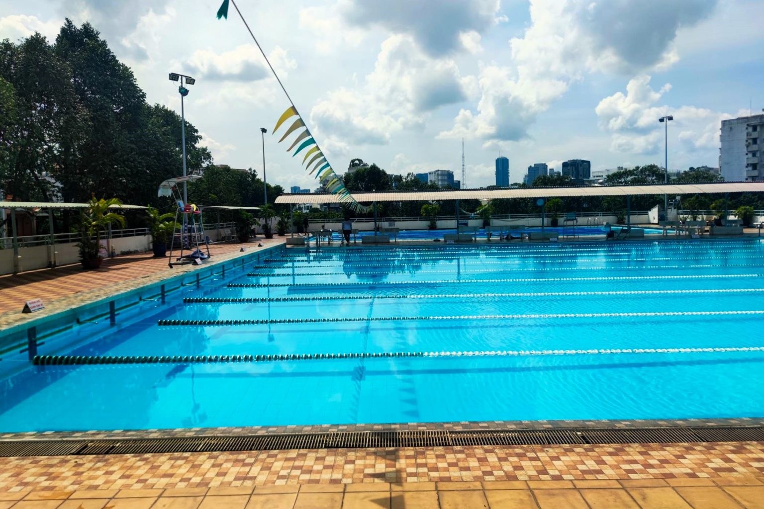 14 Public Swimming Pools in Ho Chi Minh City – Vietnam Coracle ...