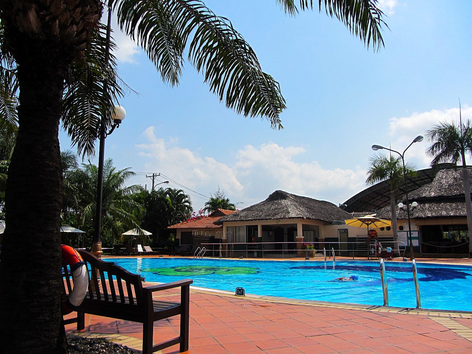 14 Public Swimming Pools in Ho Chi Minh City – Vietnam Coracle ...