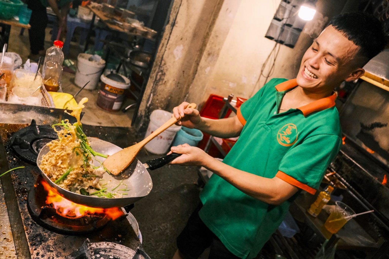 10 Street Food Streets | Ho Chi Minh City – Vietnam Coracle ...