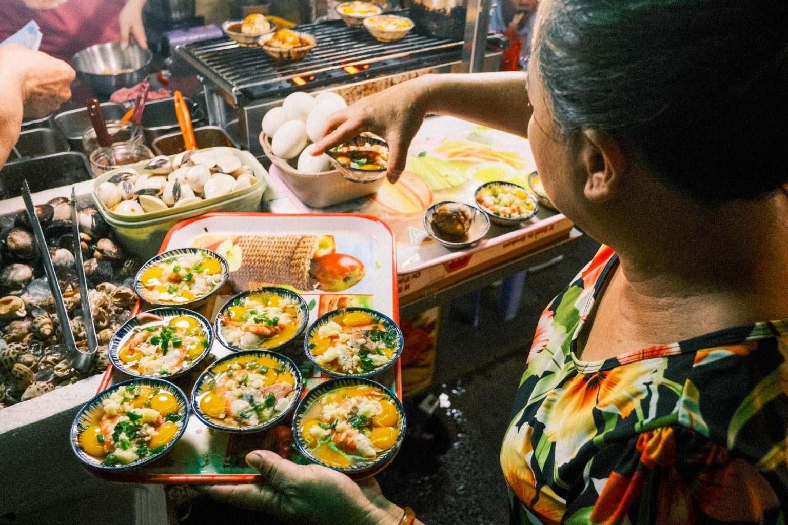 10 Street Food Streets | Ho Chi Minh City – Vietnam Coracle ...