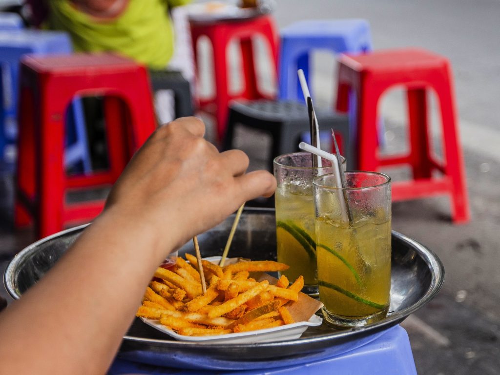 Trà Chanh (Lime Iced Tea) in Hanoi – Vietnam Coracle – Independent ...