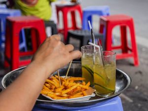Trà Chanh (Lime Iced Tea) in Hanoi – Vietnam Coracle – Independent ...